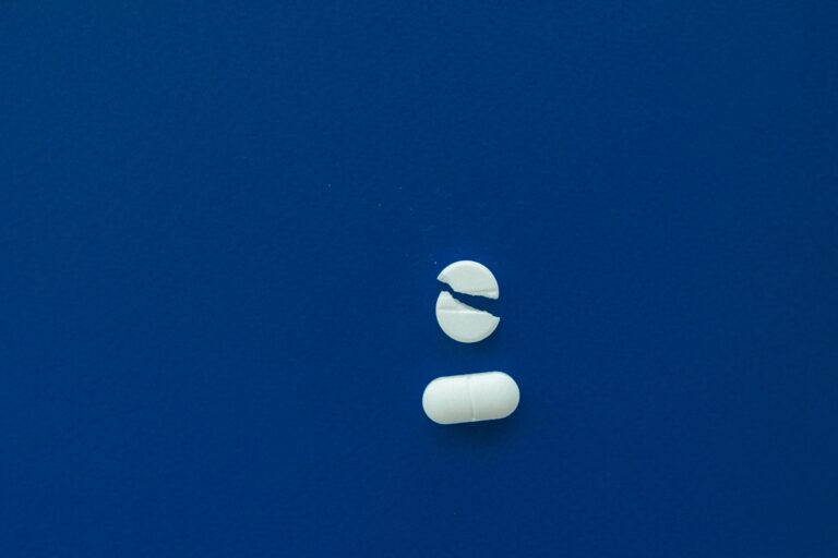 Pill Identification M365: What It Means and Why It Matters for Safety ...